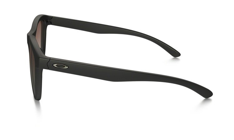 OAKLEY Sunglasses MOONLIGHTER Matte Black / VR50 Brown Gradient OO9320 ...